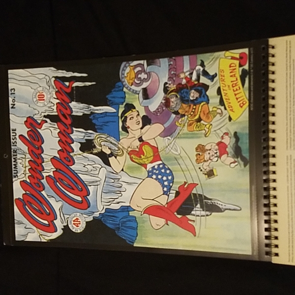 DC Comics | Art | 28 Wonder Women Golden Age Covers That Are Removable ...
